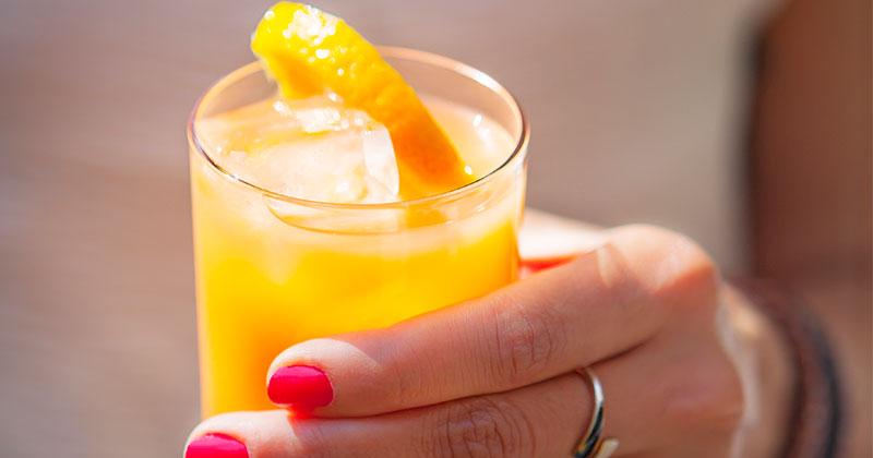 Garibaldi Spritz - a bitter cocktail | boozy bisou