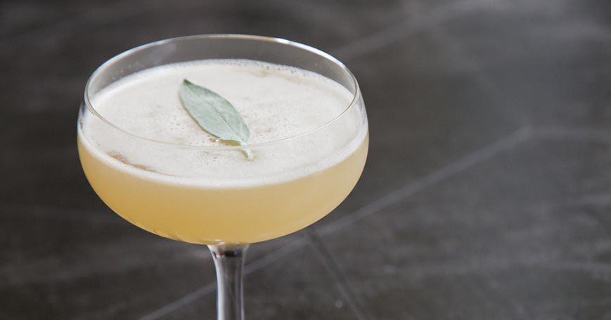 Lush Life - a citrusy cocktail | boozy bisou